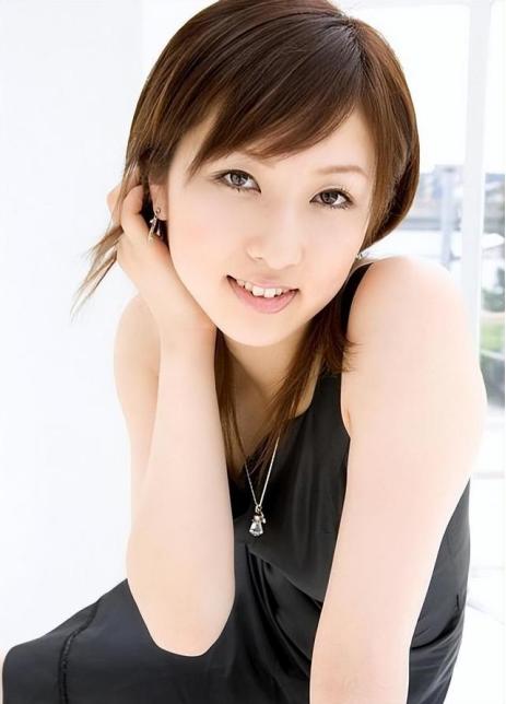 Liang Hailing, the number one in heaven and earth: 5,000 for chatting ...