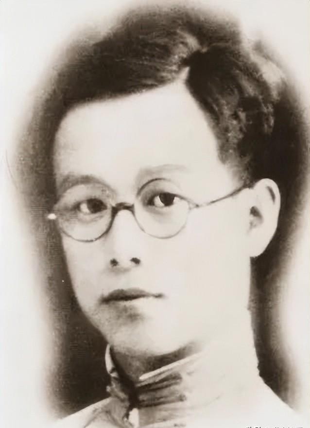 Zhou Enlai and his admired Vice Premier Gu Mu - iNEWS