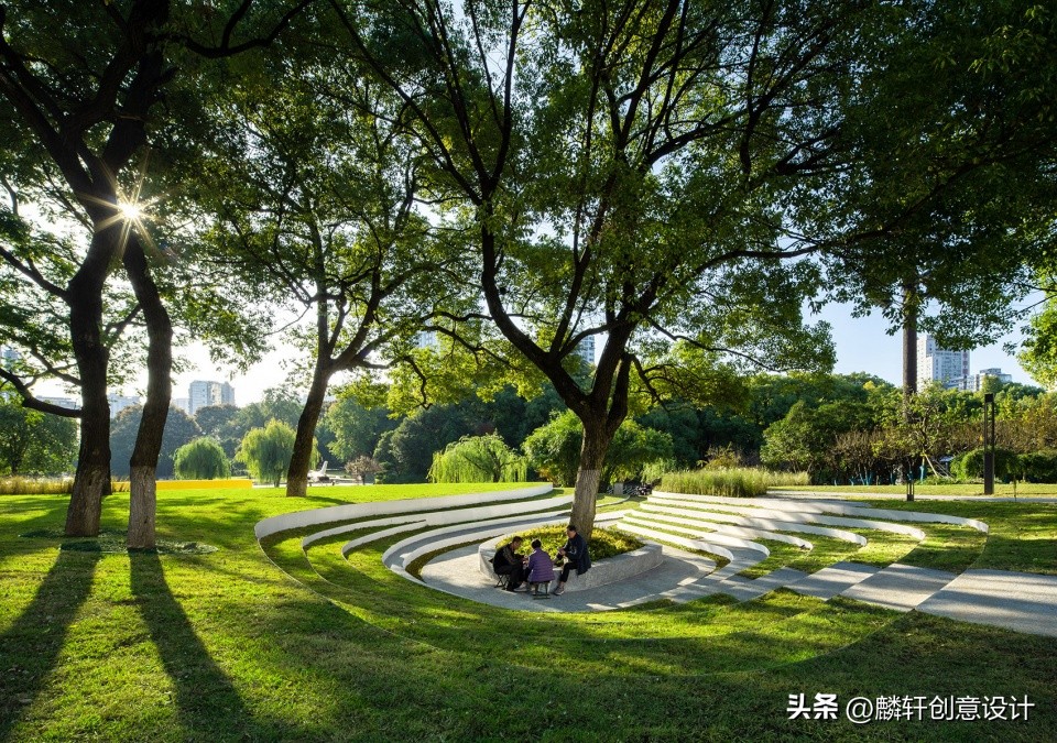 Yichang Yunji Park: the flowing flexible boundary, the original power ...
