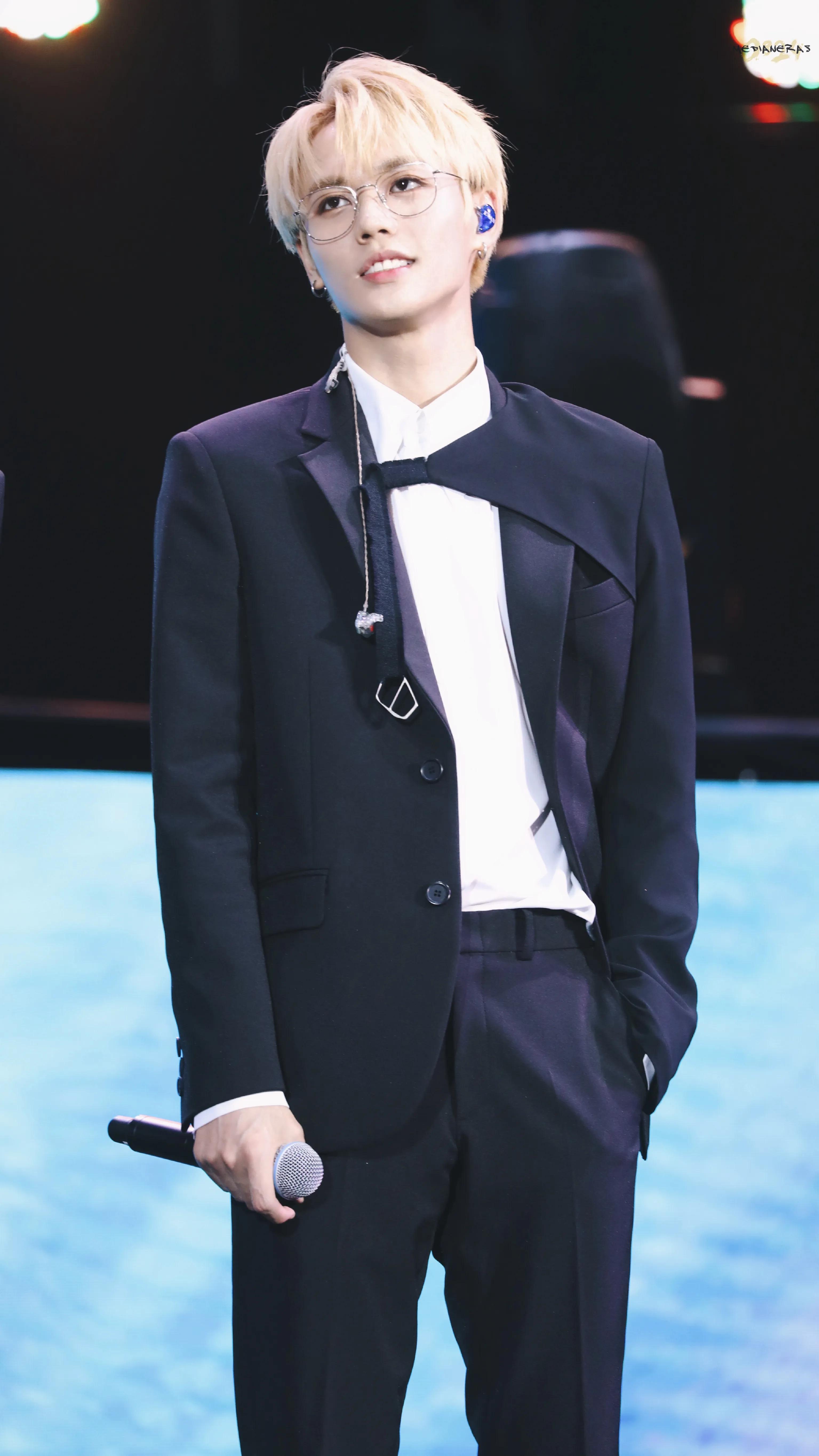 Lin Yanjun wallpaper - iNEWS