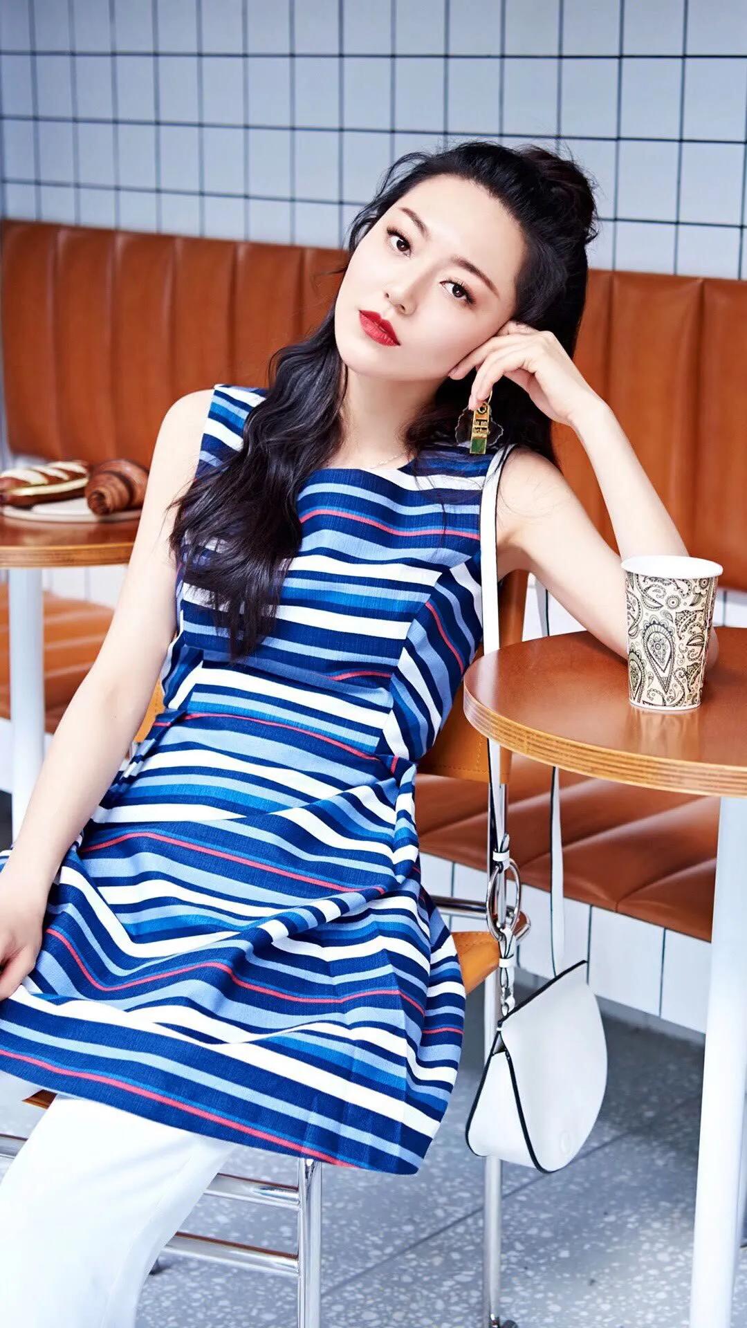 Huang Mengying Goddess - iNEWS