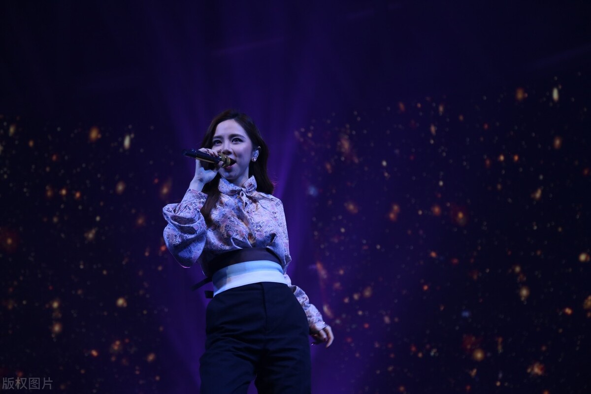 The background story of Deng Ziqi's "How Far To Be Together", after ...