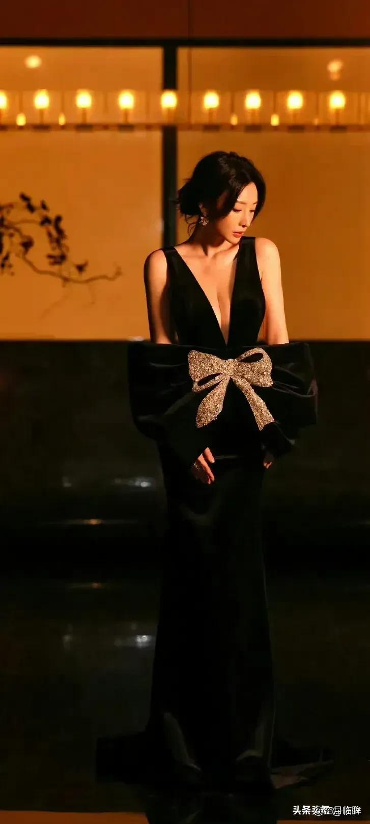 Liu Yan Golden Rooster Award Light and Shadow Black Butterfly Dress - iNEWS