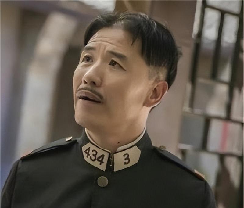 Guan Xiaoping, the "Zhao Si" who left Zhao Benshan 15 years ago, now ...