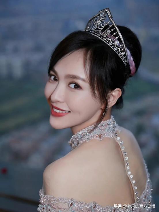 "Double-faced sweetheart" Tang Yan's high-ranking history: complicated ...