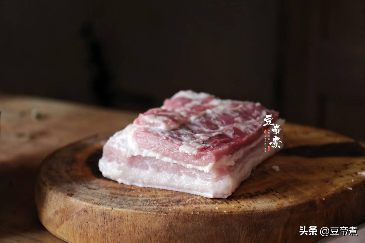 The Hakka delicacy "Meicai Pork" should be done this way, the meat is ...