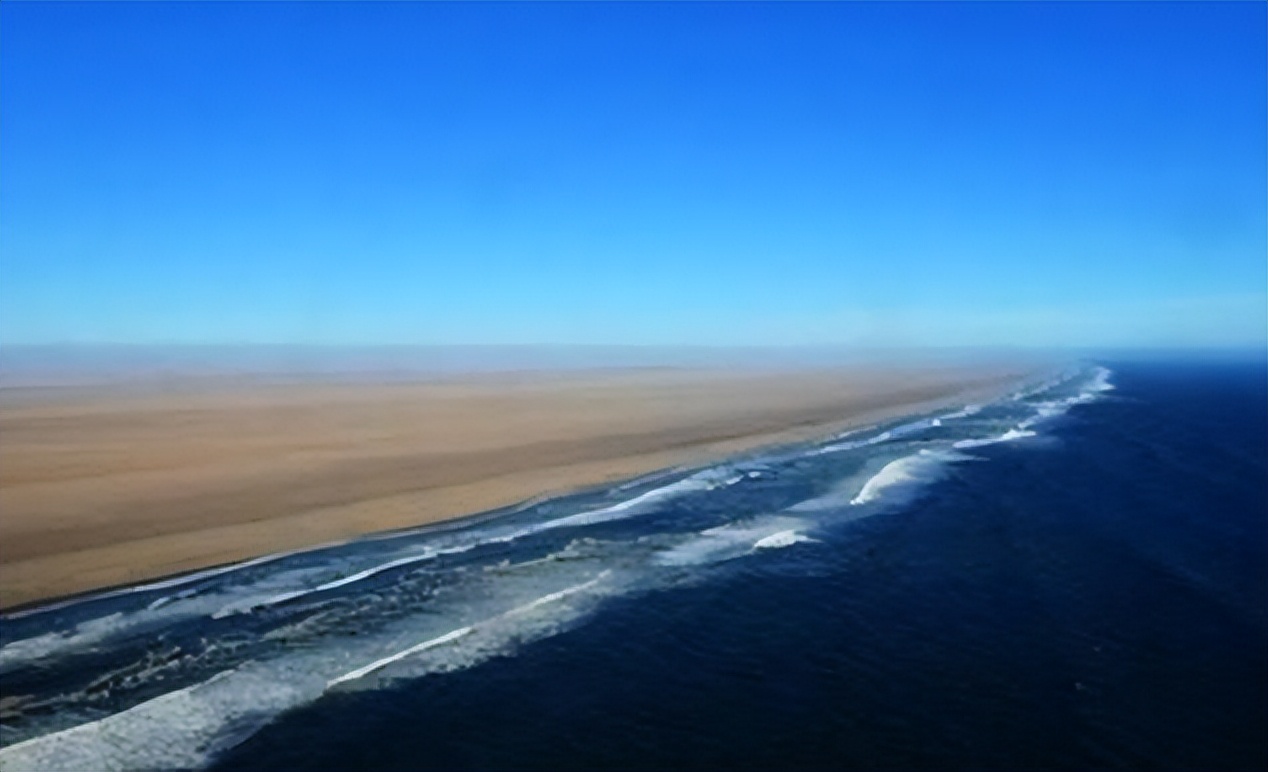 Why are the waters of the Atlantic and Pacific Oceans incompatible? The ...