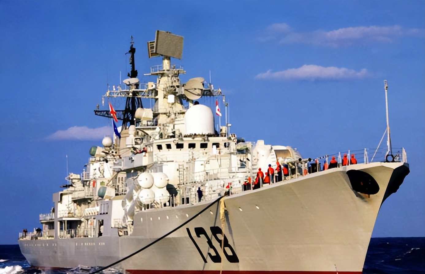 Chinese evacuation ship 052D! The Saudi tyrant wants to buy 12 ships, and the pattern in the ...