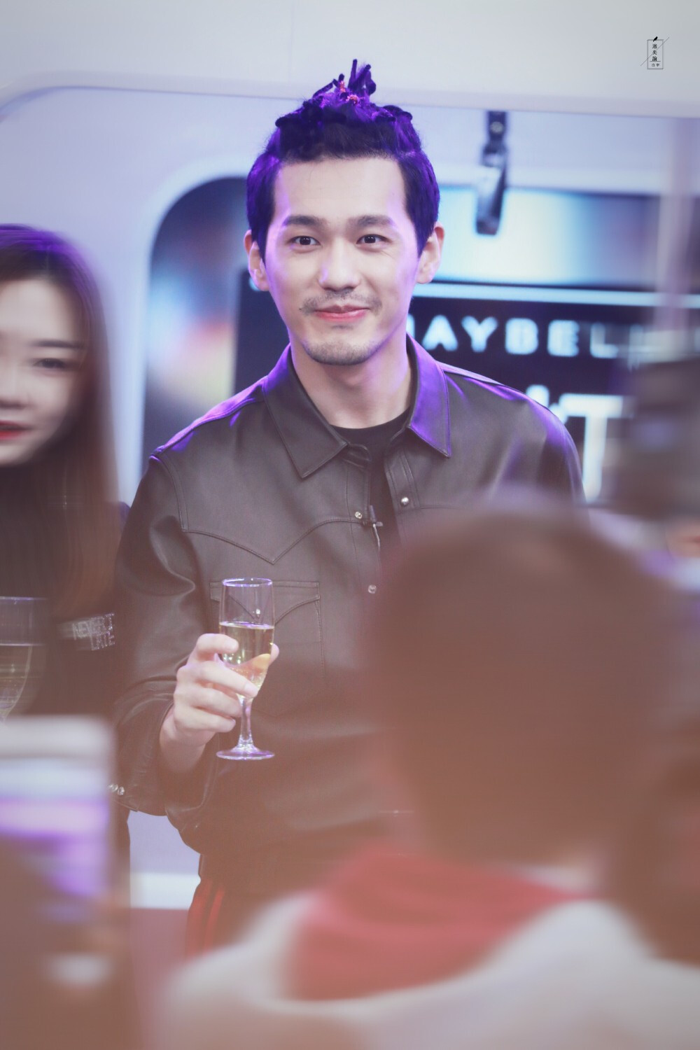 Bai Yu's daily outfits are full of mature and masculine. Netizens think ...