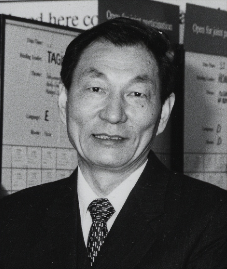 Zhu Yanlai: The eldest daughter of Premier Zhu Rongji, who returned to ...