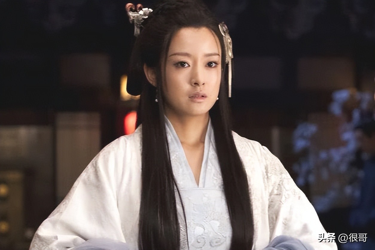 We have a lot of familiar faces in Unit 10 this decade. We recognized Chen Xiaoyi and Liu Min ...