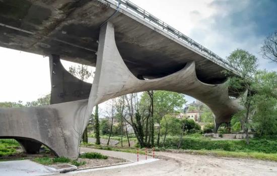 "Master Builder" August Berry: Pioneer of Reinforced Concrete ...