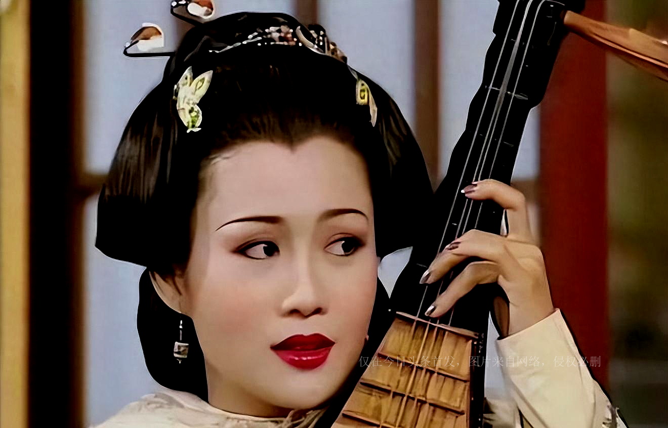 Are the 53-year-old A Ke, 56-year-old Xiao Longnu, and 69-year-old Feng ...