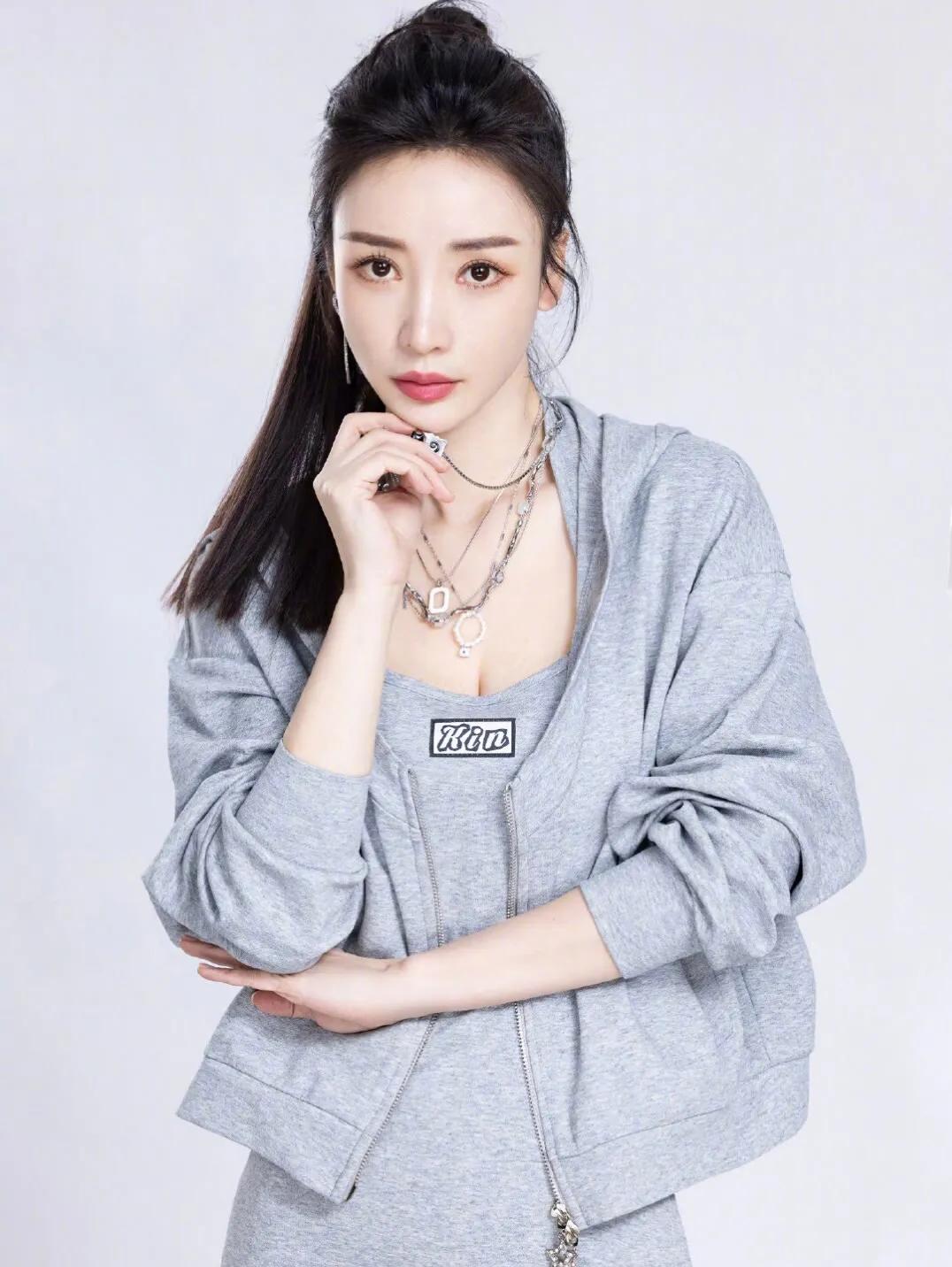 Liu Yan - iMedia