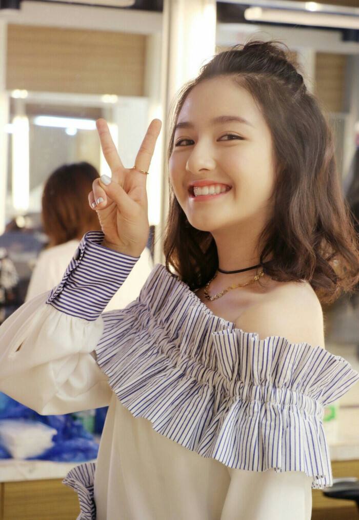 Actress clothing - Li Randi - iMedia