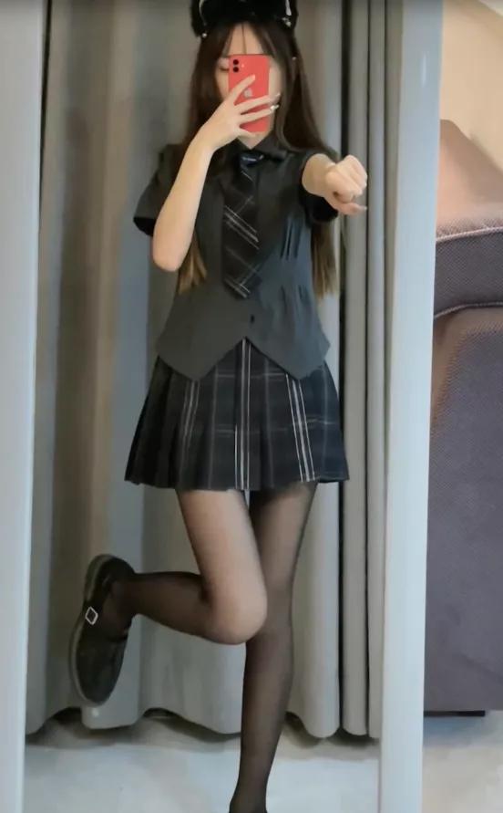 Do you think dark blue grid jk uniforms should be matched with black ...