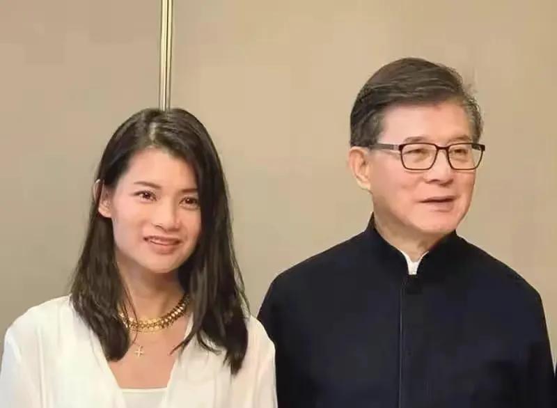 He Jingjie has the foresight to make her ex-husband happy and her ...