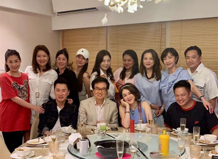 The actors of "Happy Family" reunite! Huang Baiming celebrates Chen ...
