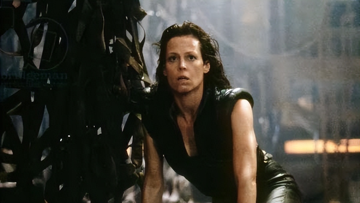 25 years later, what went wrong with "Alien 4: Reborn"? - iNEWS