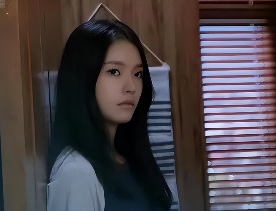 "Private life is chaotic, benefiting oneself at the expense of others"? Wake up, Zhou Xun ...