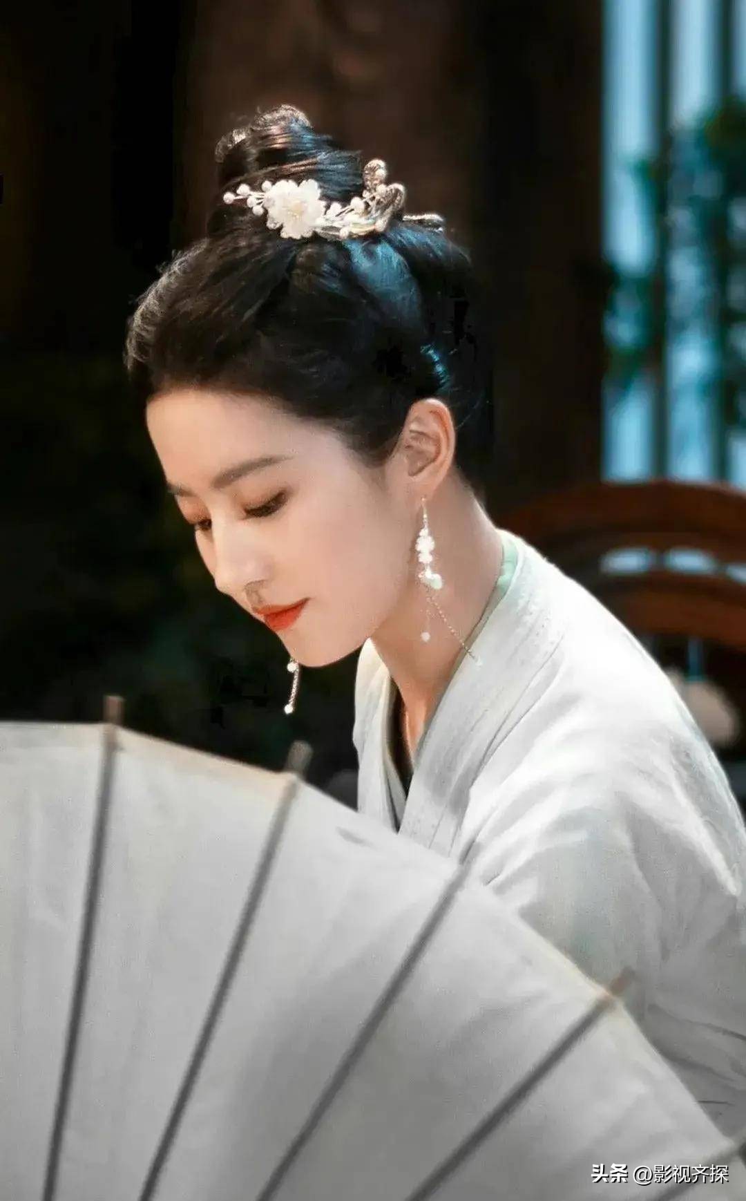 The ugly second dream, country woman Zhao Pan'er, village flower Liu ...