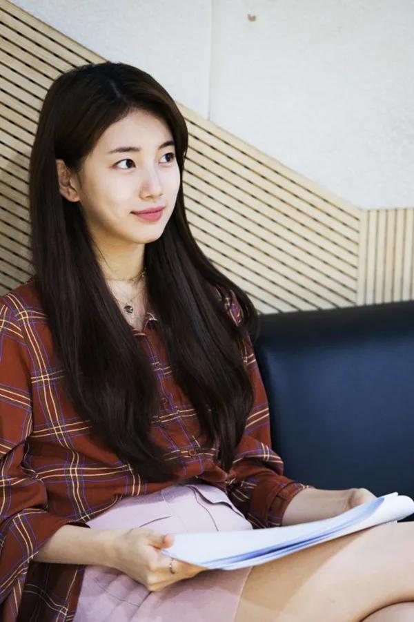 Korean Beauty Bae Soo Ji - iNEWS