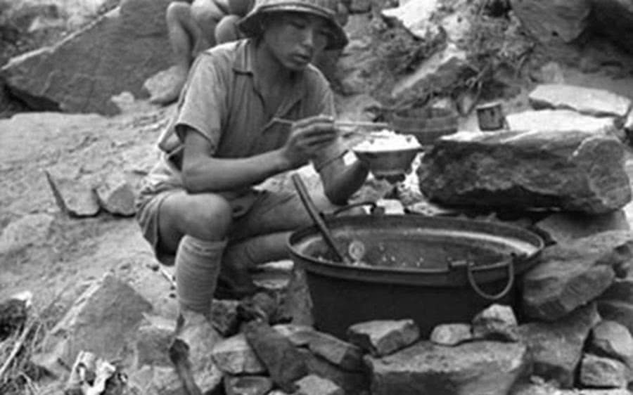 Luncheon meat and egg powder are all eaten. After the victory of the ...