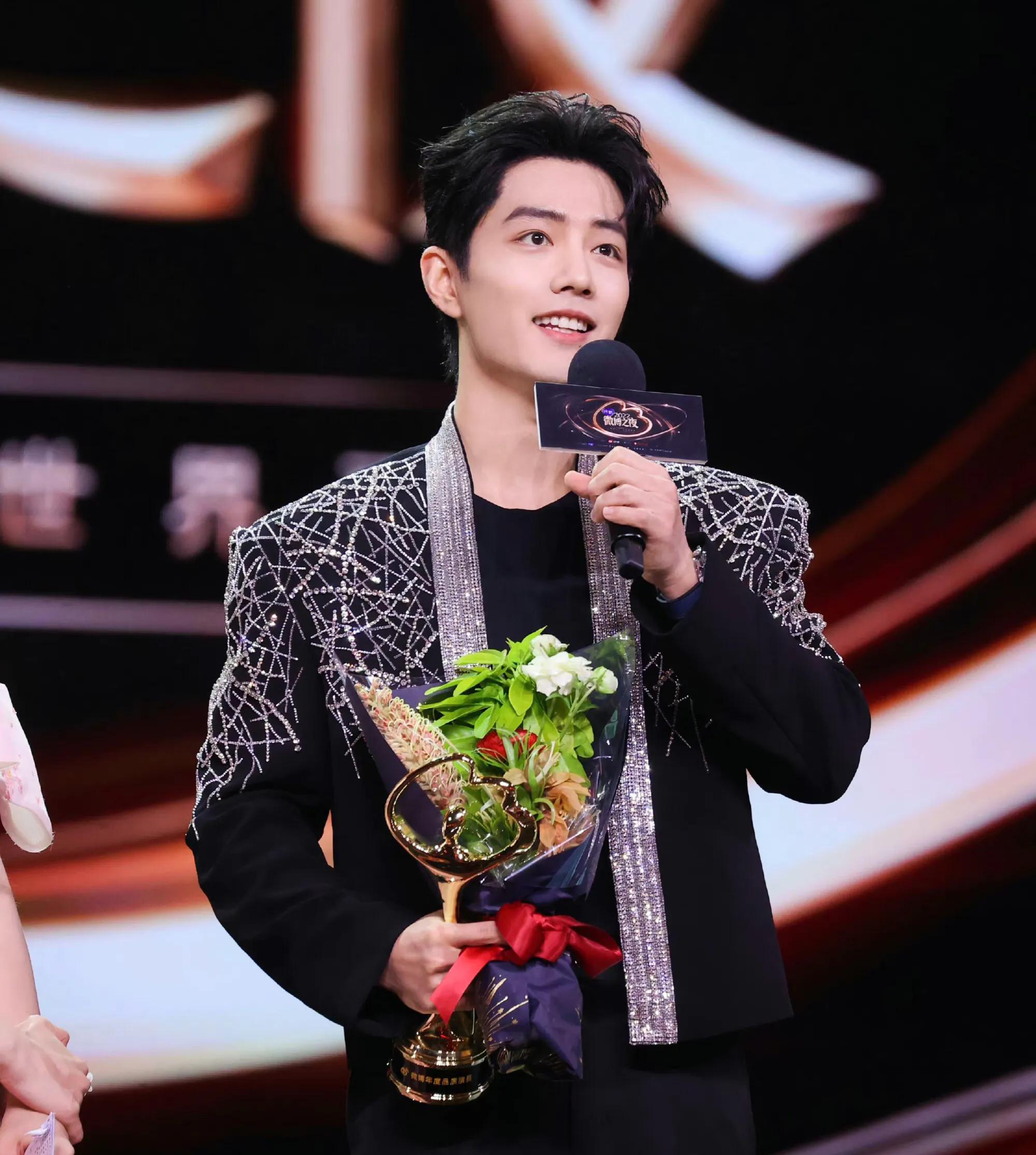 Xiao Zhan: You can be the person in the character, but you don't have ...