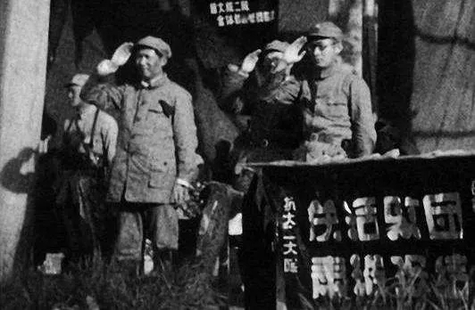 Who commanded the Huaihai Campaign? - iNEWS