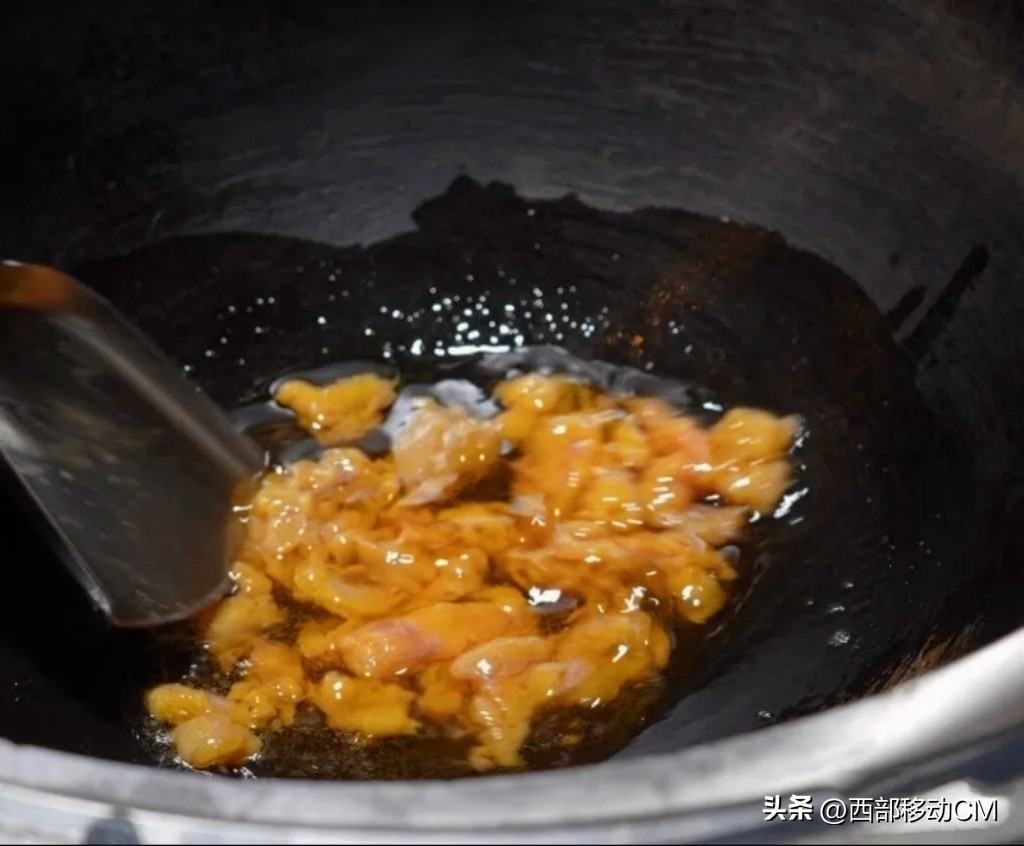 Chengjiang Food No. 3: Spicy firewood chicken, the smell of fireworks ...