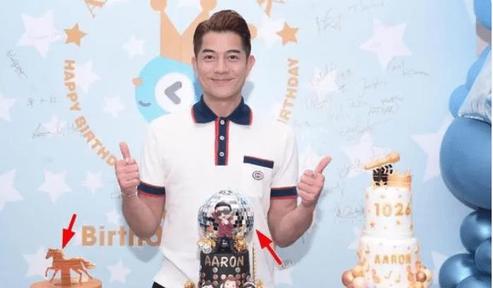 58-year-old Aaron Kwok's birthday party, Qiu Shuzhen rarely appeared in ...