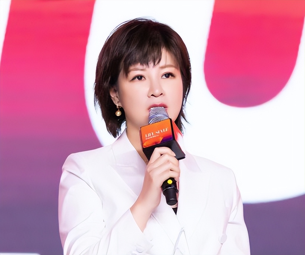 "Godmother of Internal Entertainment" Du Hua: After signing Han Geng ...