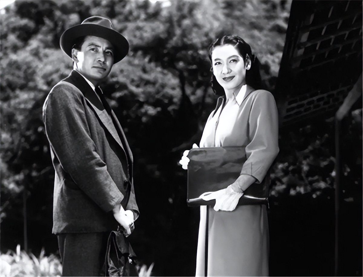 Setsuko Hara: Japanese actress who was given to MacArthur as his lover ...