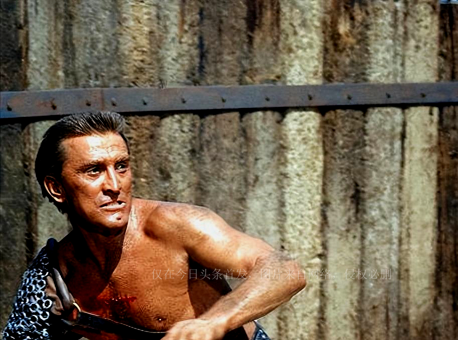 Review: "Spartacus", the movie version is just as cruel and has the ...