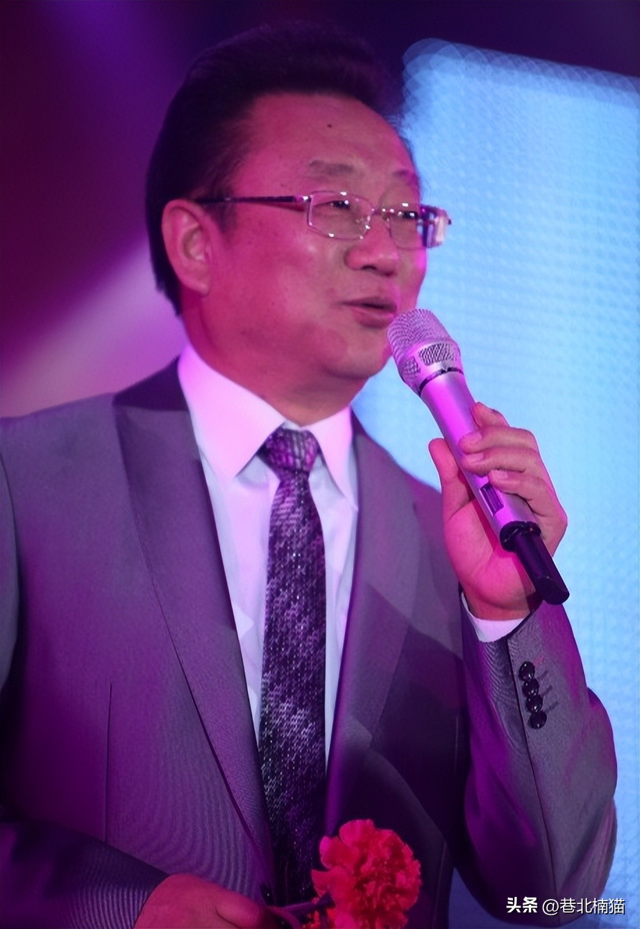 Jiang Dawei, who moved overseas, went from earning tens of millions a ...