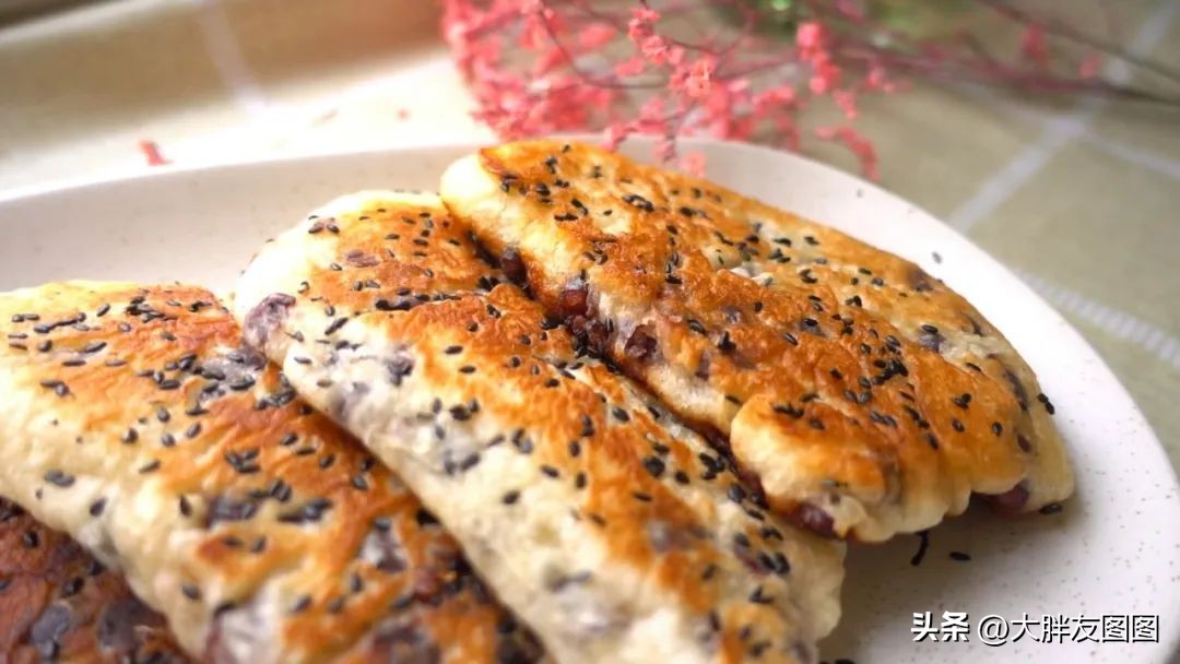 No oven required, homemade red bean biscuits that are crispy on the ...