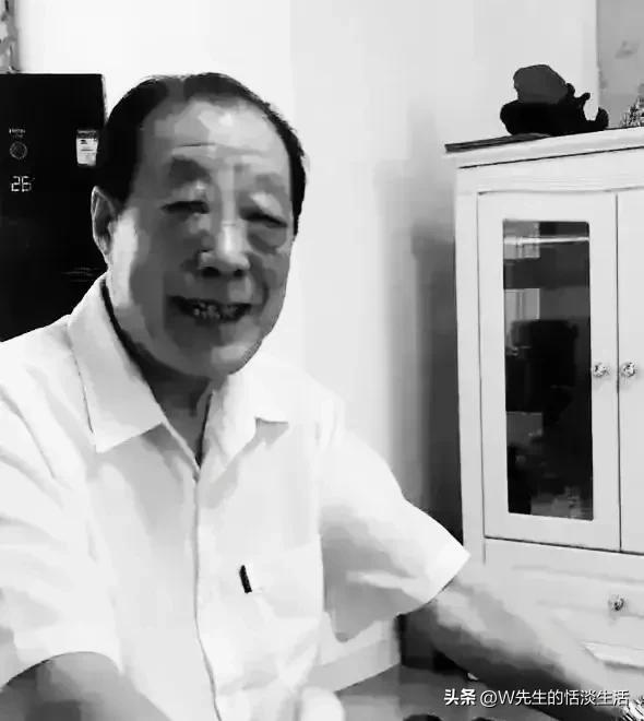 Behind the Historical Photos: The Ups and Downs of Sun Yuguo, the ...