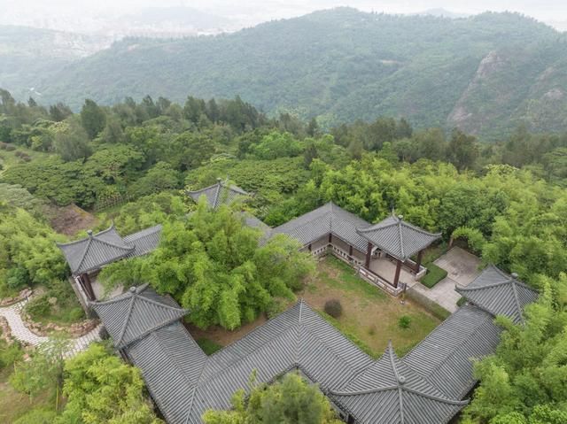 A Wanghai Building in Wenzhou, "the first floor is multi-purpose," not ...