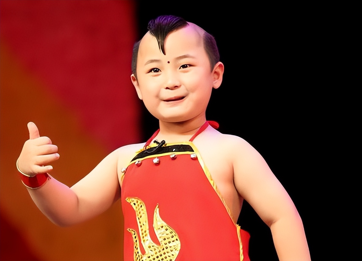 He passed away at the age of 6 at the Spring Festival Gala at the age ...