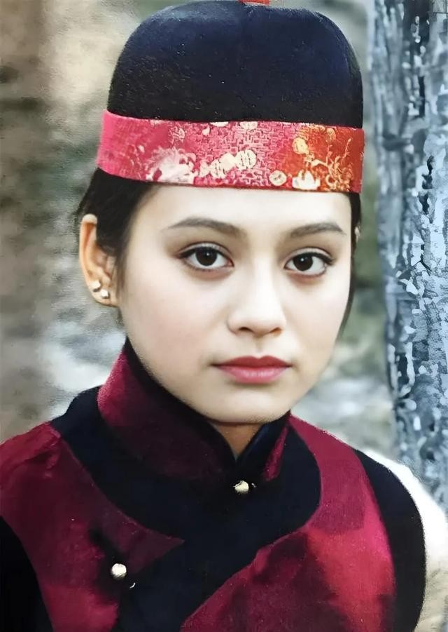 52-year-old Ning Jing's recent photo was shocking! Domineering response ...