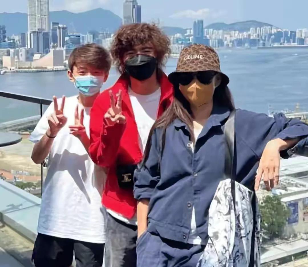 Cecilia Cheung's two sons were distressed: Xie Tingting didn't bring ...