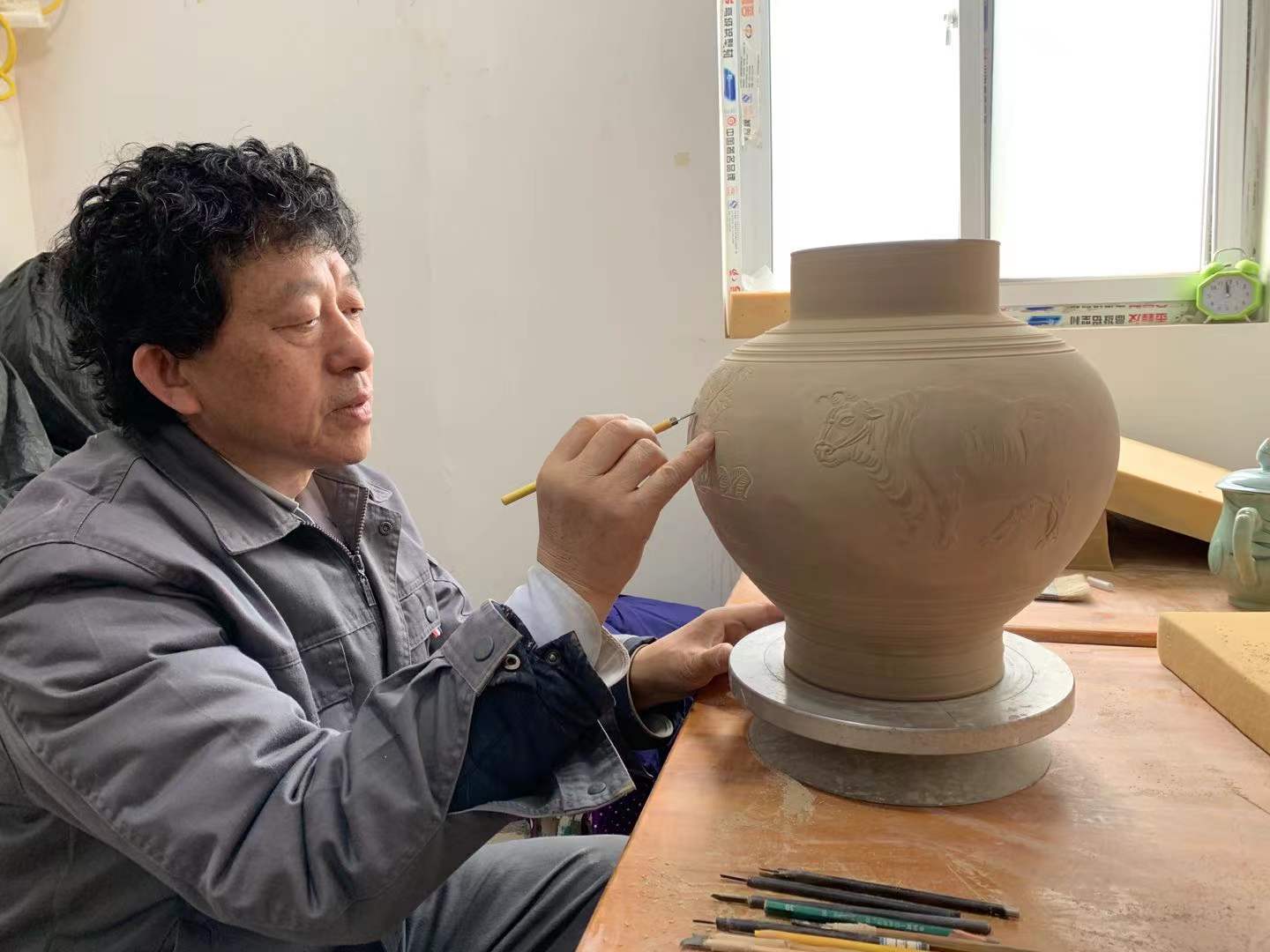 Appreciation of Celadon Art by Chinese Arts and Crafts Master Chen ...