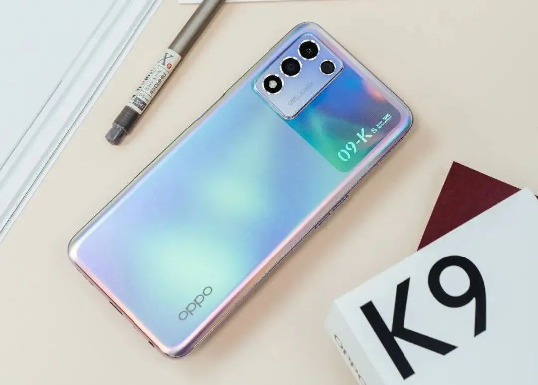 Buying a mobile phone is not a big deal. These three "price-friendly ...