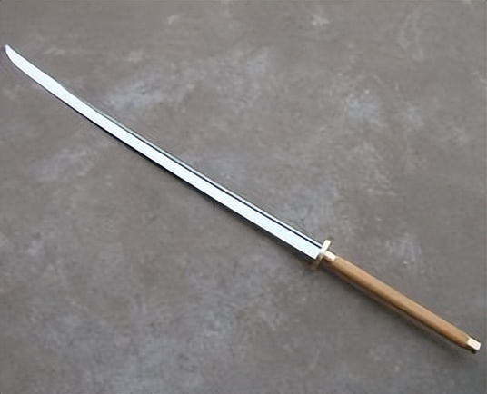 The knife held by the Royal Forest Army, the Miao Dao, is one of the ...