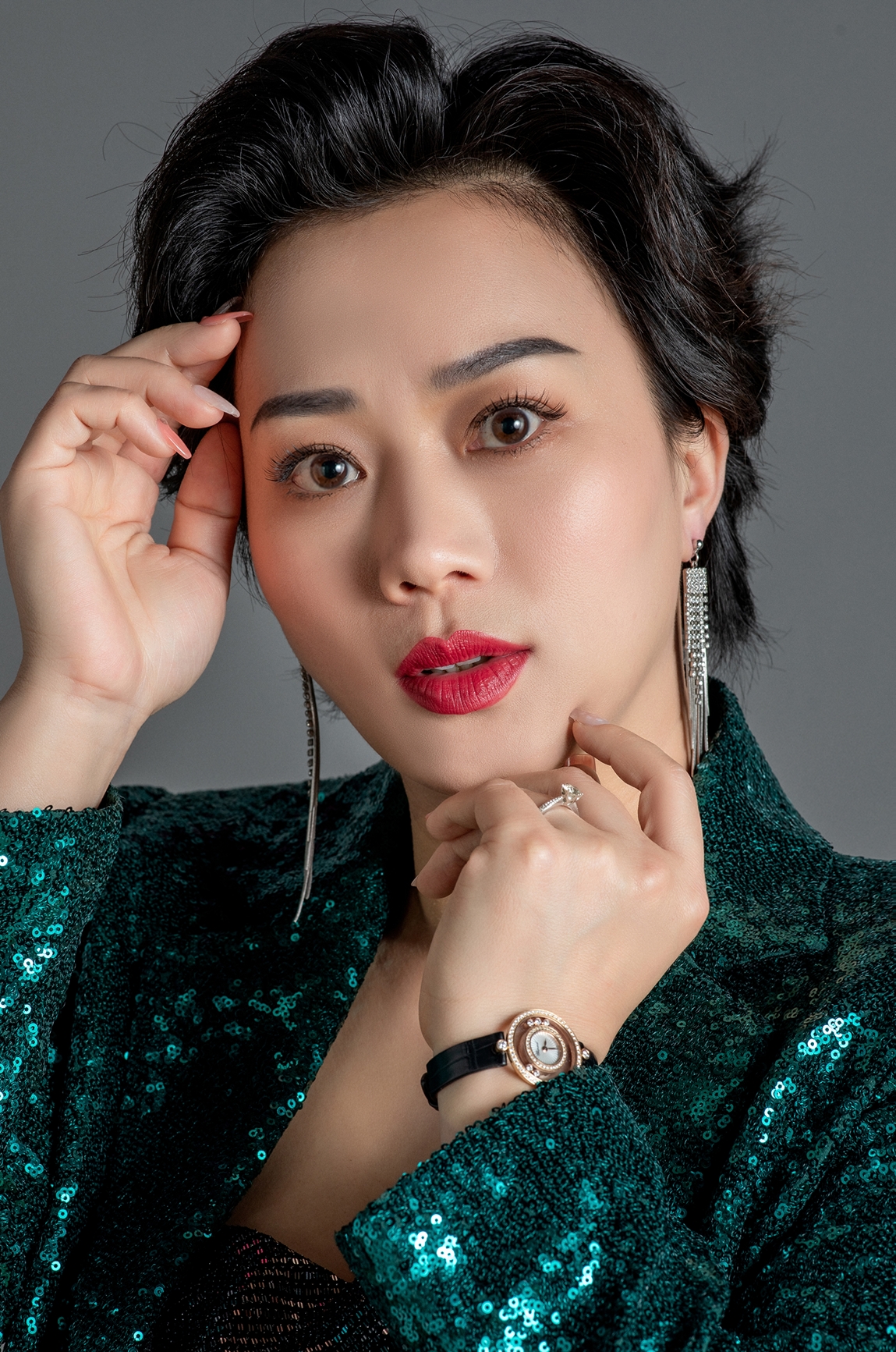 Liu Jiamin releases a new song "Take Qianwei" to bless his hometown - iNEWS