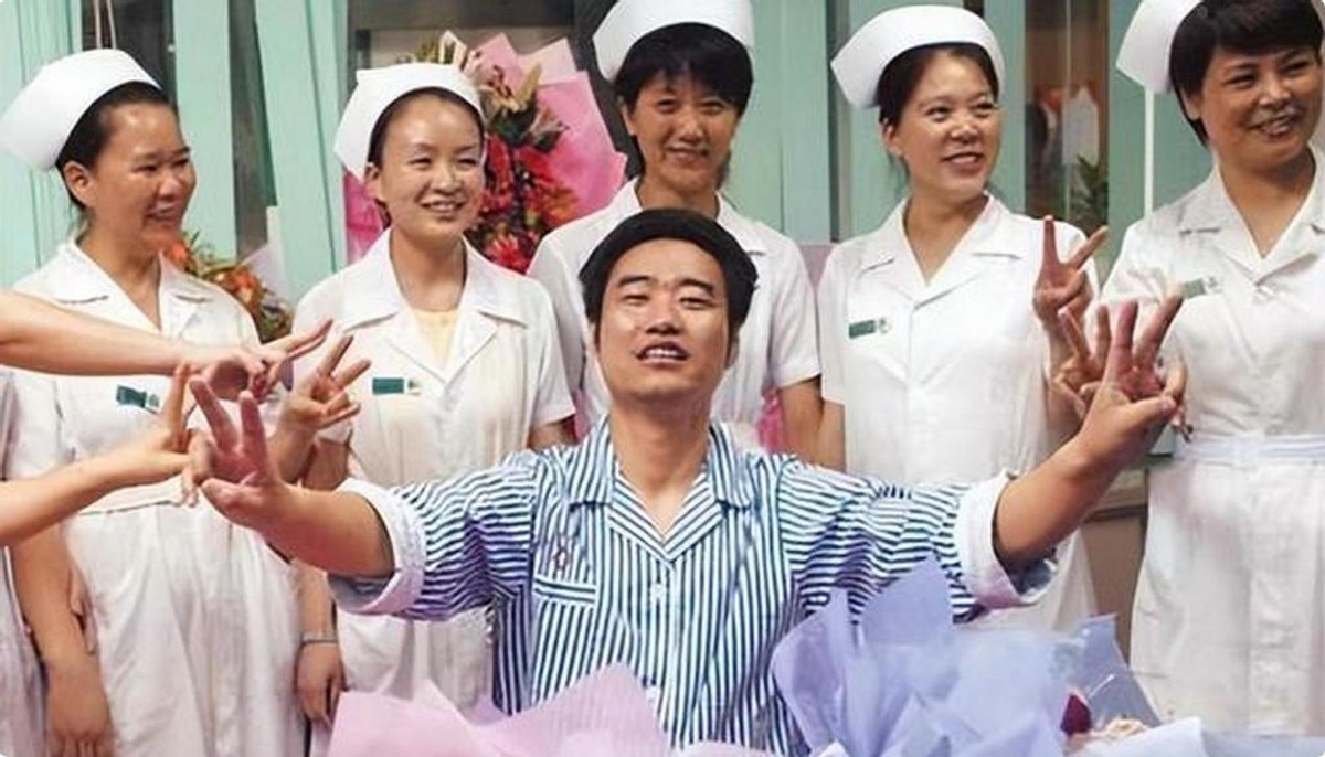 Rural singer Cong Fei: raised 183 white-eyed wolves, died of illness at ...