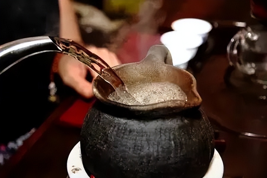 What is the experience of drinking roasted tea? - iNEWS