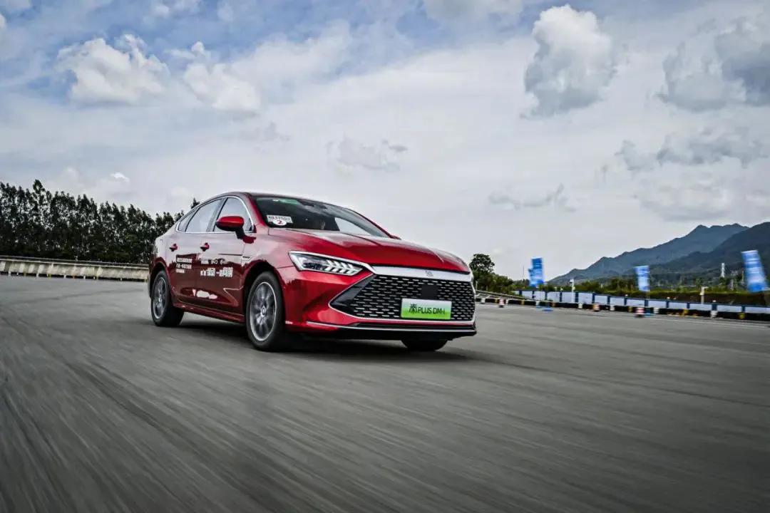 High thermal efficiency, BYD Xiaoyun plug-in hybrid 1.5-liter engine ...