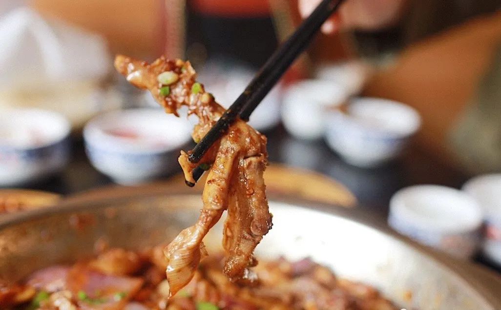 8 things you must know about Deyang dry pot - iNEWS