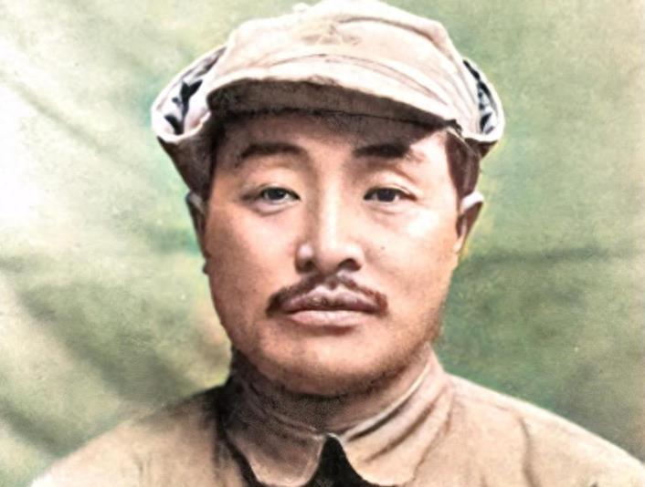 Among the top ten marshals, besides Zhu De who is called "boss", who ...